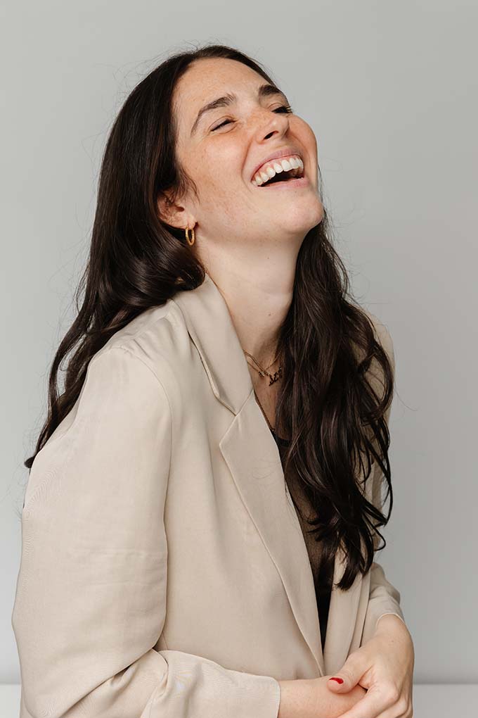 Caitlin Hill – Official Website